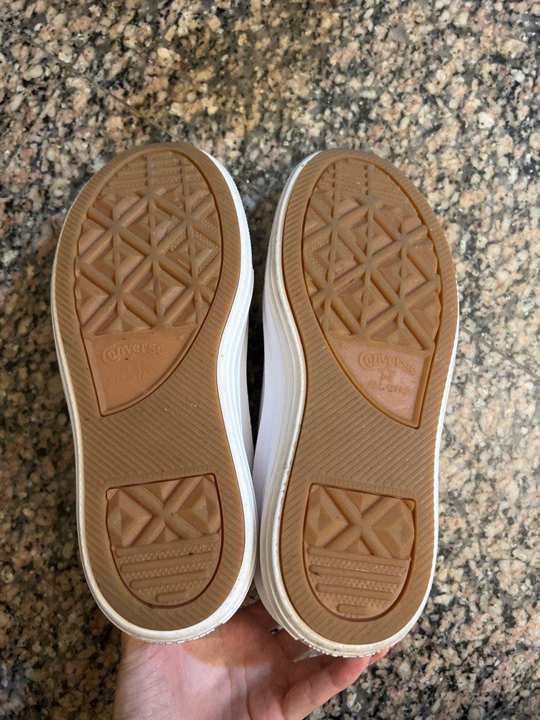 25% off Converse Light weight Chuck Taylor All Star Move Ox Platform ...