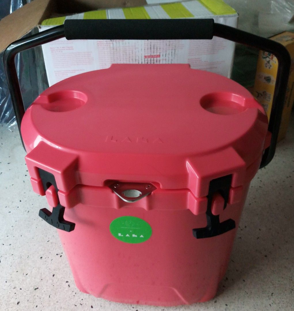Cooler ice box, Everything Else on Carousell