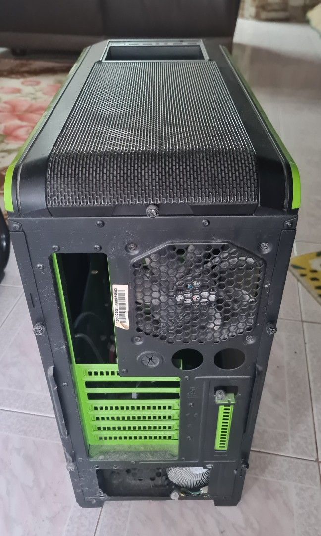 Cooler master CM 690, Computers & Tech, Parts & Accessories, Other ...