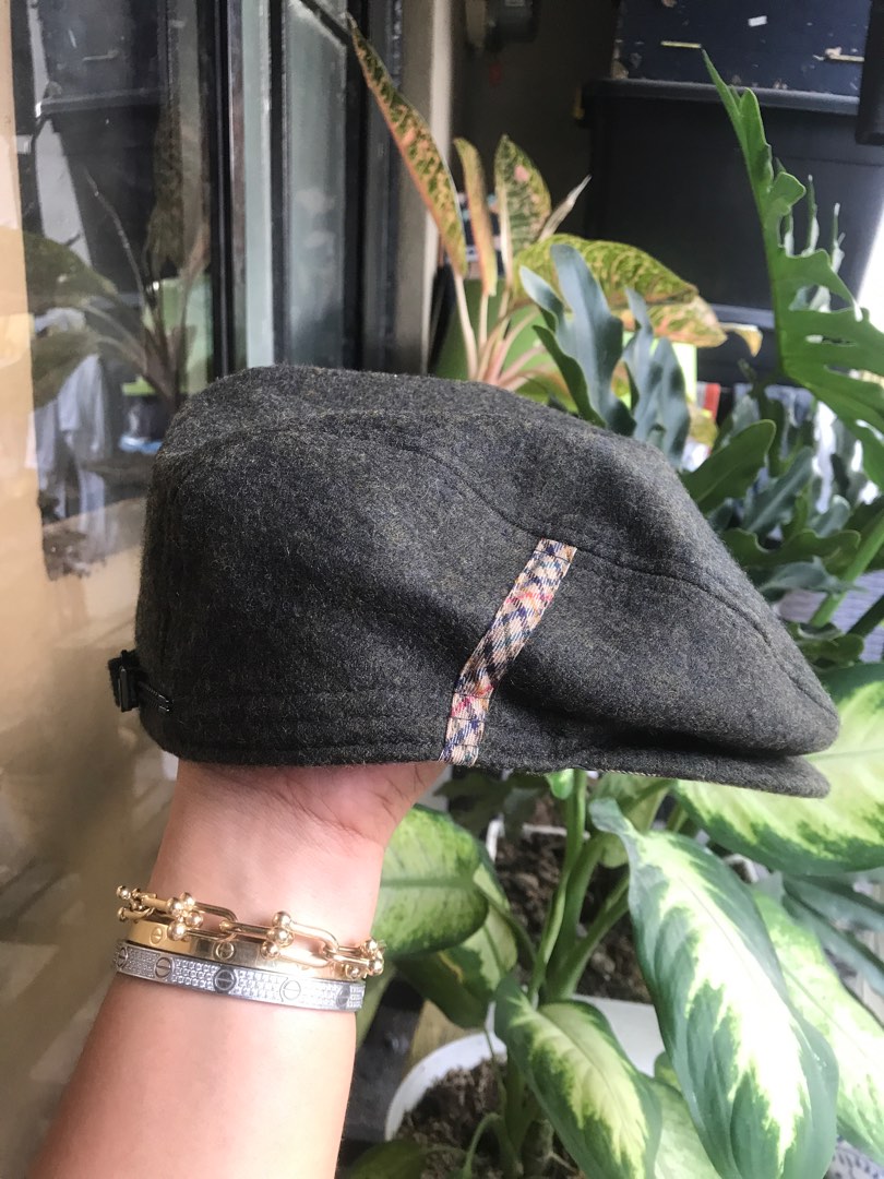 DAKS hat, Men's Fashion, Watches & Accessories, Caps & Hats on Carousell