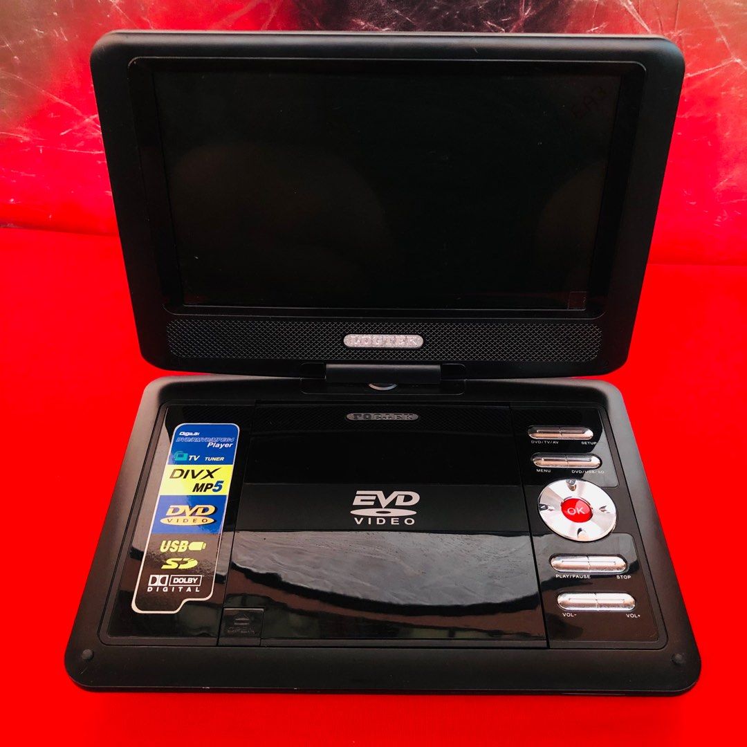 DVD CD Portable player | Multimedia player, Hobbies & Toys, Music ...