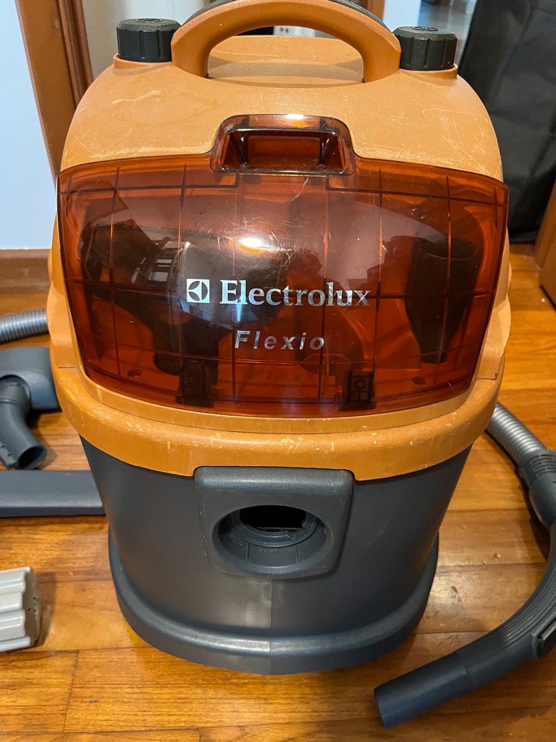 Electrolux Flexio, TV & Home Appliances, Vacuum Cleaner & Housekeeping ...