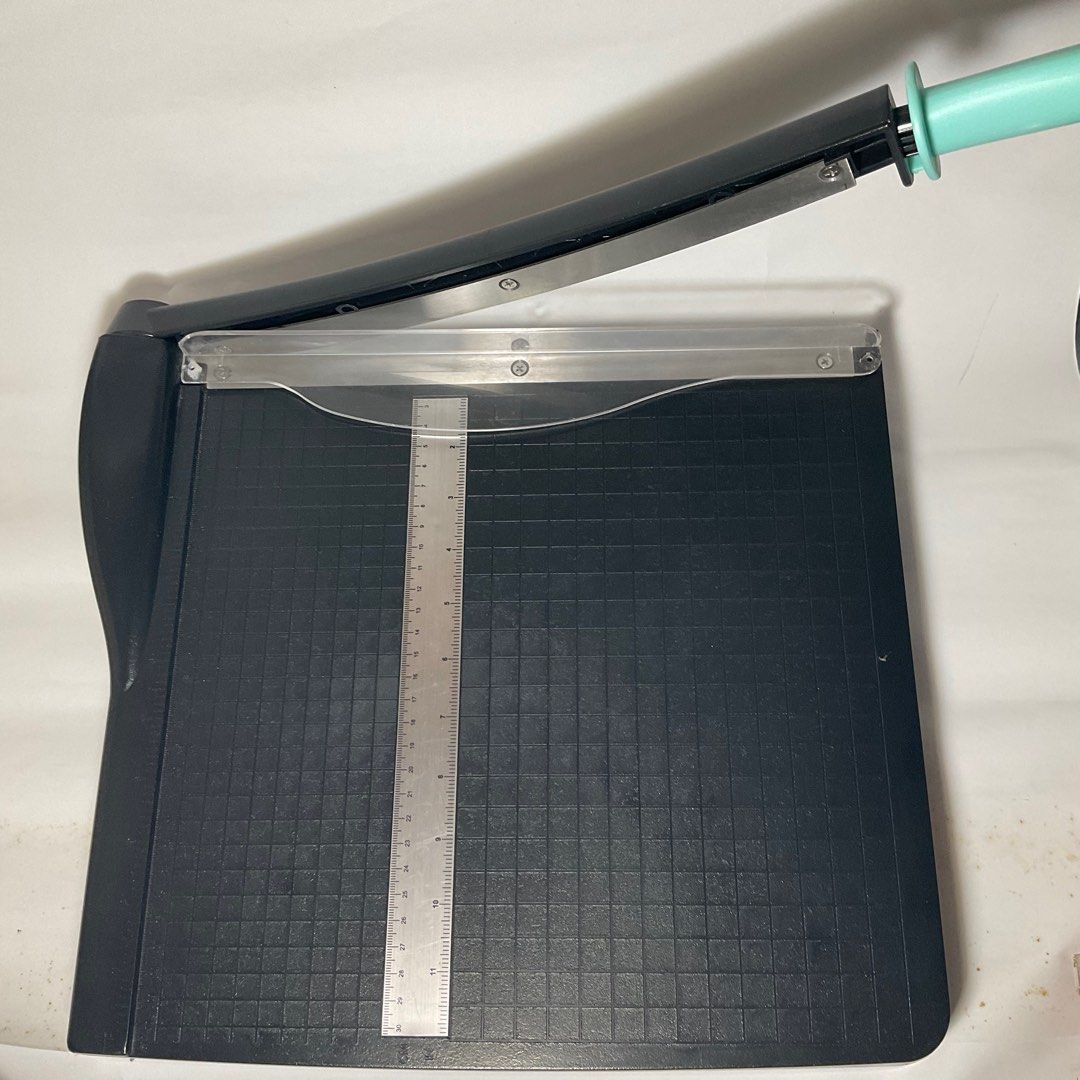 Guillotine Paper Cutter Board, Hobbies & Toys, Stationary & Craft ...