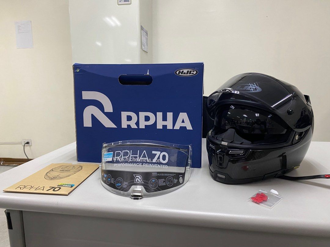 HJC RPHA 70 full carbon LARGE, Motorbikes, Motorbike Parts ...