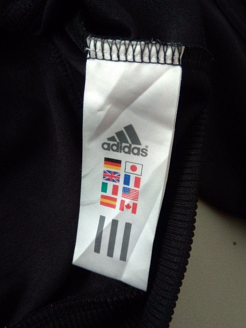 Jaket tracktop Adidas hitam hyundai original second, Fesyen Pria, Pakaian , Baju Luaran di Carousell