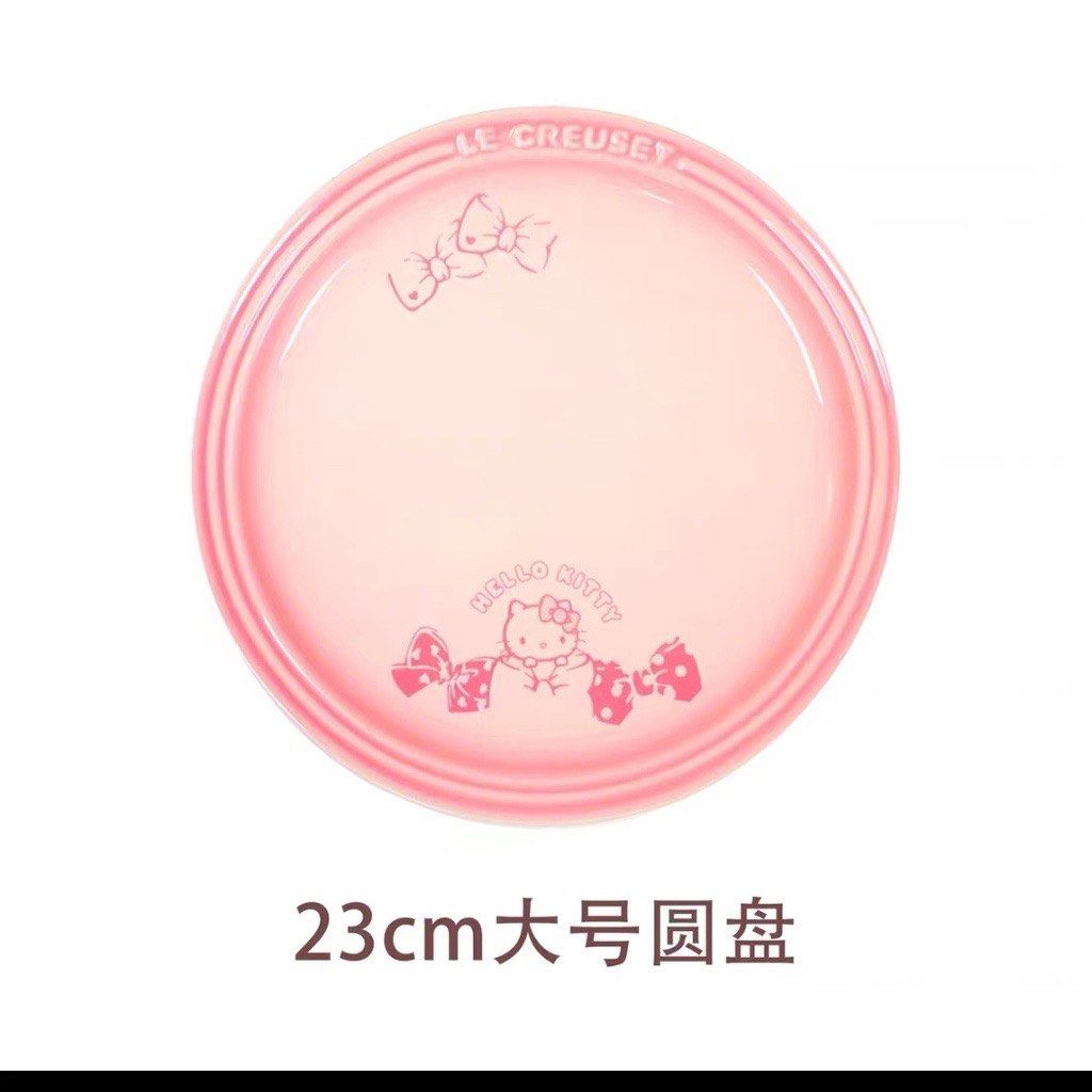 LE CREUSET x Sanrio Hello Kitty Ceramic Plate (SET), Furniture & Home ...
