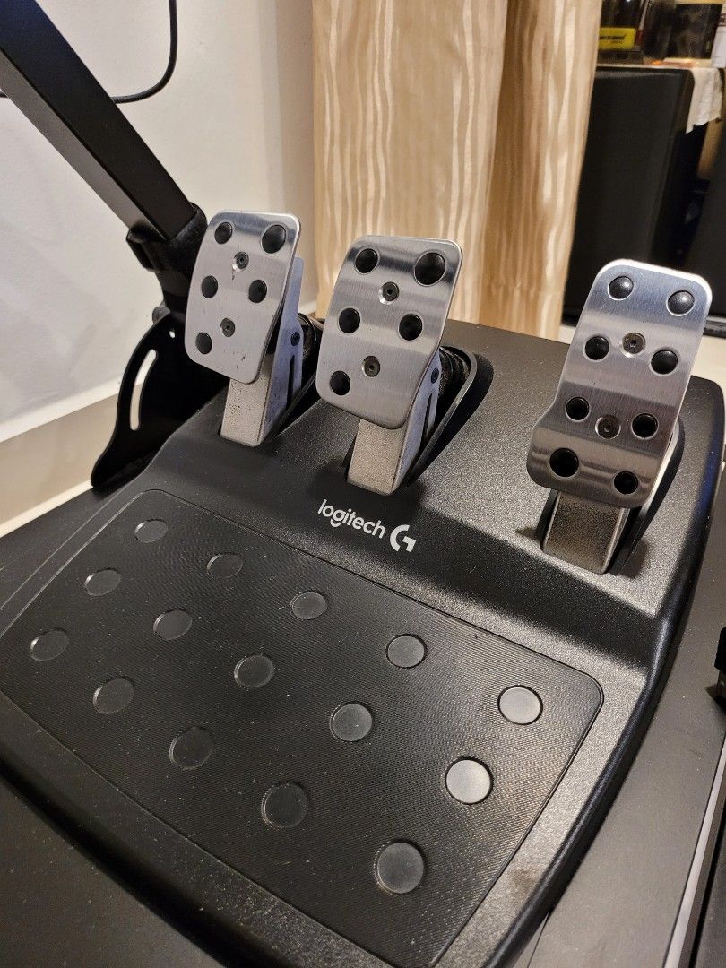 Logitec G29 Racing Wheel with Shifter and S5 Wheel stand, Video Gaming ...