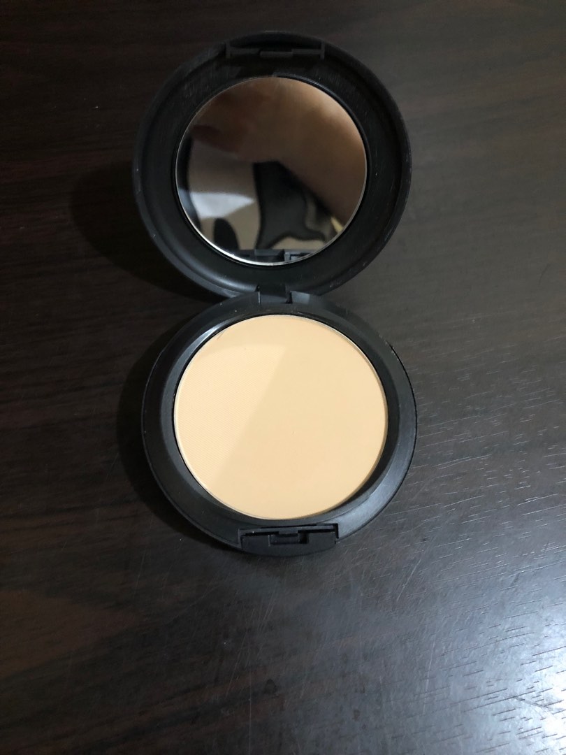 MAC NC25 Studio Fix Powder, Beauty & Personal Care, Face, Makeup on ...