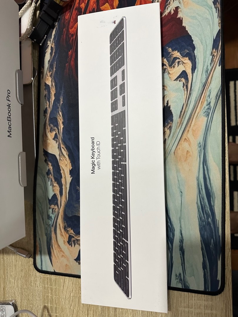 Magic Keyboard with Touch ID & Number pad, Computers & Tech, Parts ...