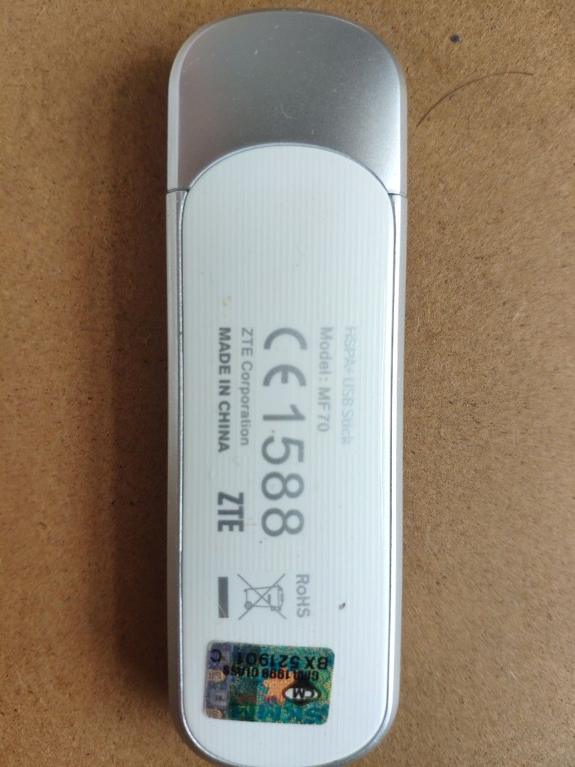 MAXIS PORTAWIFI ZTE MF70 3G PORTABLE MODEM, Computers & Tech, Parts ...