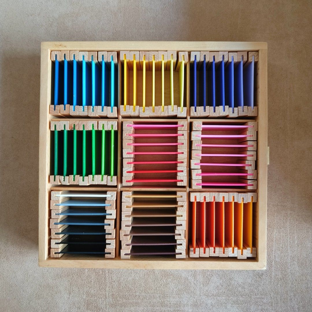 Montessori color tablets, Hobbies & Toys, Toys & Games on Carousell