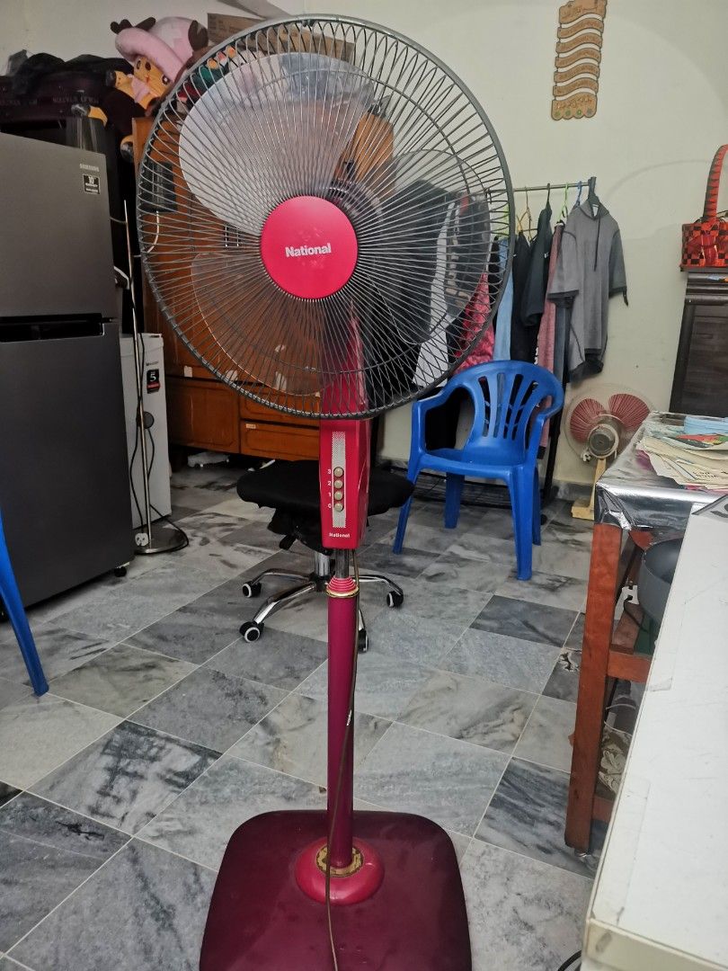 National stand fan 16 inch., Furniture & Home Living, Lighting & Fans ...