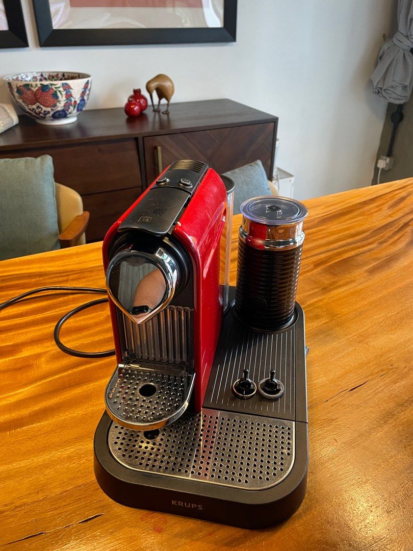 Nespresso machine , TV & Home Appliances, Kitchen Appliances, Coffee ...