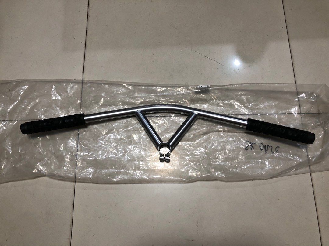 Nitto Bullmoose B903 Handlebar, Sports Equipment, Bicycles & Parts ...