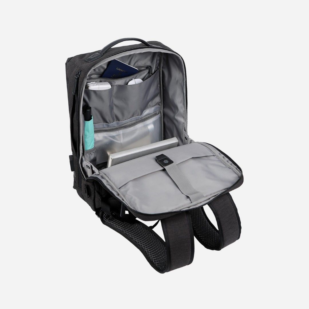 Nordace Siena II Smart Backpack, Men's Fashion, Bags, Backpacks on ...