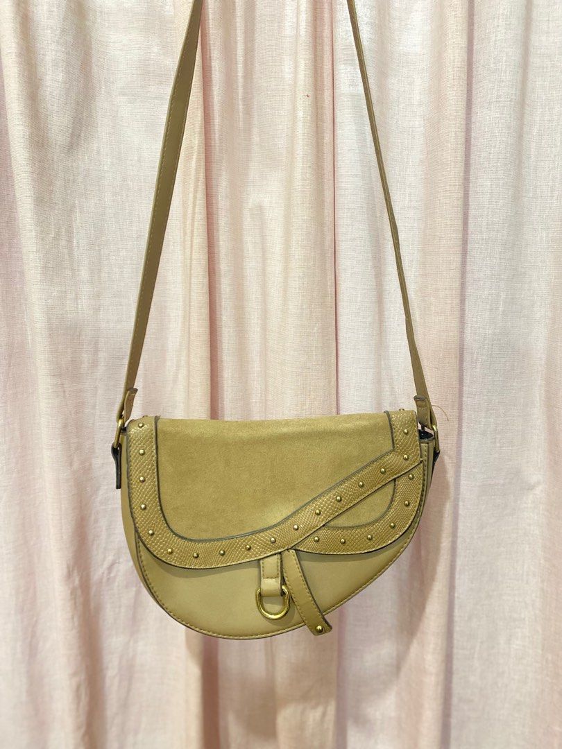 Primark sling bag in beige, Women's Fashion, Bags & Wallets, Cross-body ...