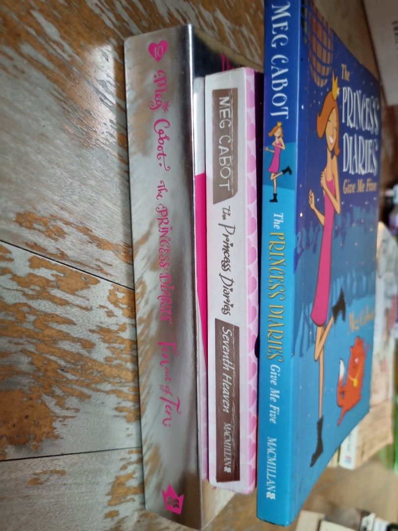 Princess diaries 5,7,10, Hobbies & Toys, Books & Magazines, Fiction ...