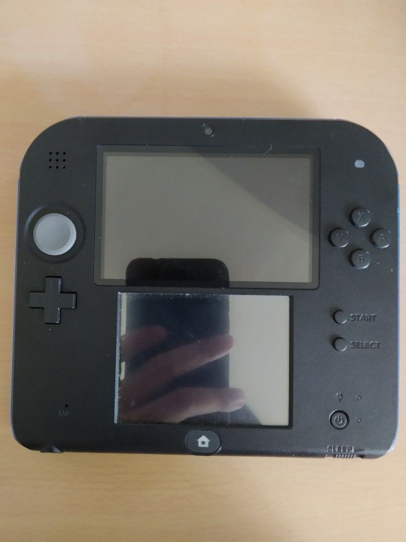 Regular/Classic Nintendo 2DS with Pokemon Games, Video Gaming, Video ...