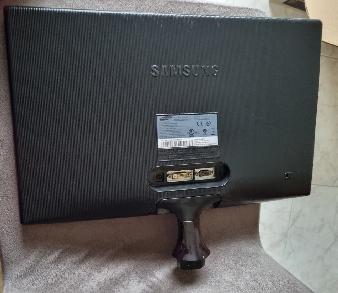 Samsung 20 inch Monitor, Computers & Tech, Parts & Accessories, Monitor ...