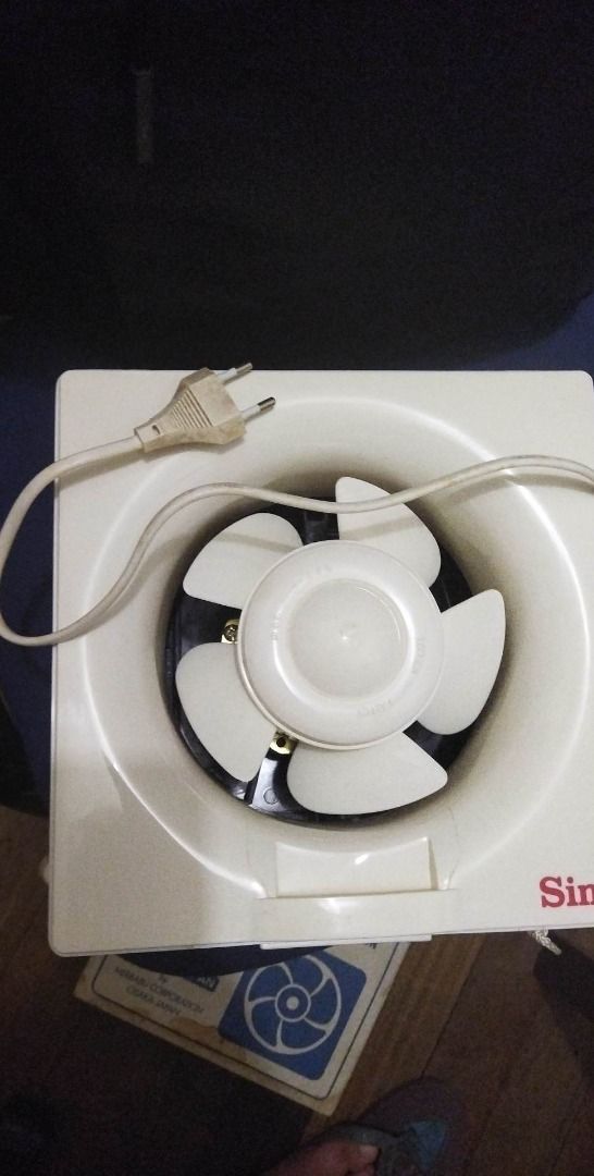 SINAR Exhaust Fan Wall Mounted Square 15cm 6 inch, Furniture & Home ...
