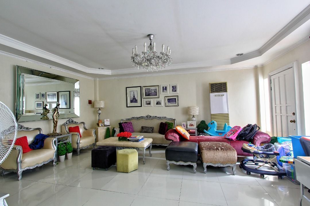 Spacious Single-Detach 4BR at West Triangle | Quezon City, Property ...