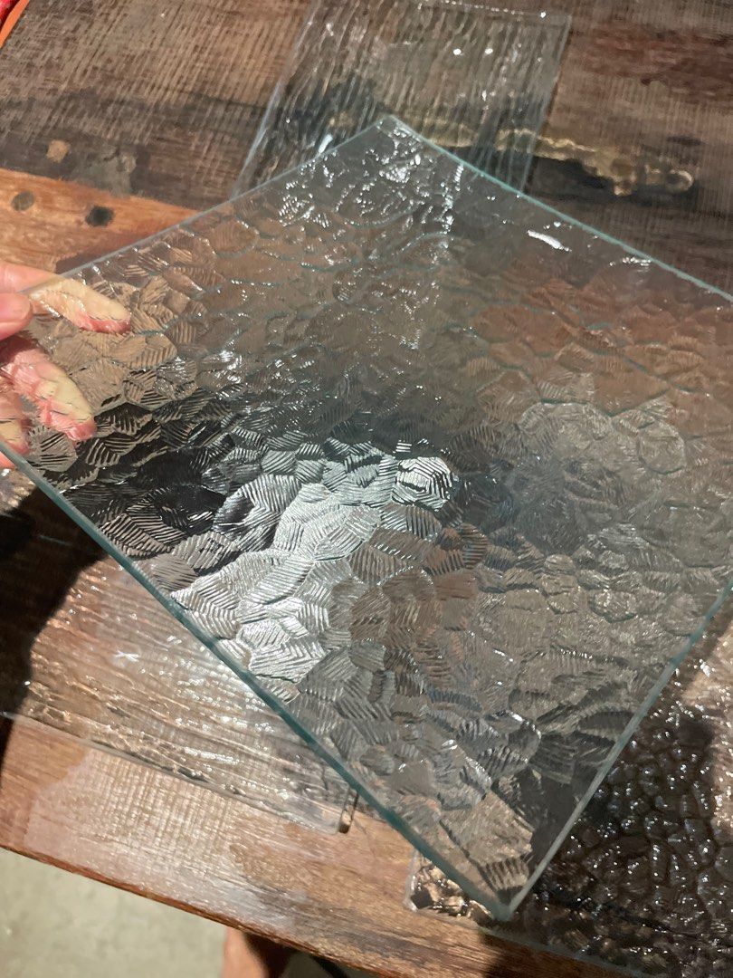 Textured glass plates, Furniture & Home Living, Kitchenware & Tableware ...