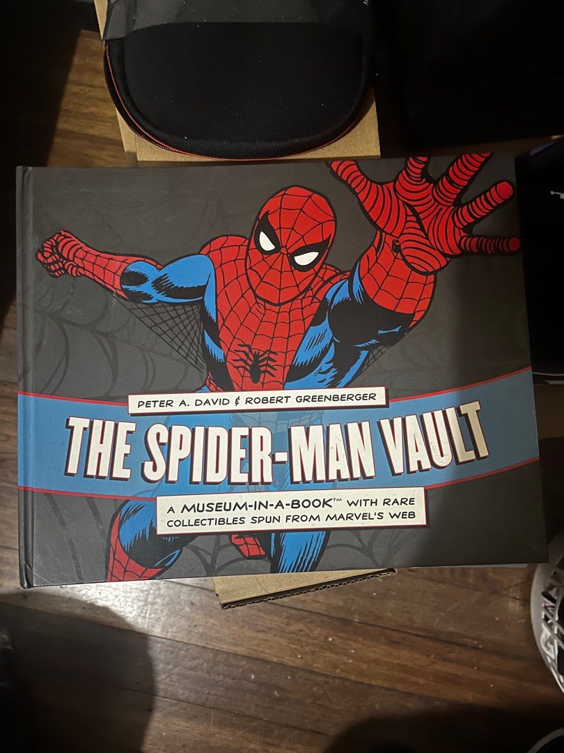 The Spider-Man Vault, Hobbies & Toys, Books & Magazines, Comics & Manga ...