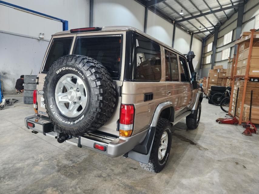 Toyota Land Cruiser 30th anniversary LC76 Manual on Carousell