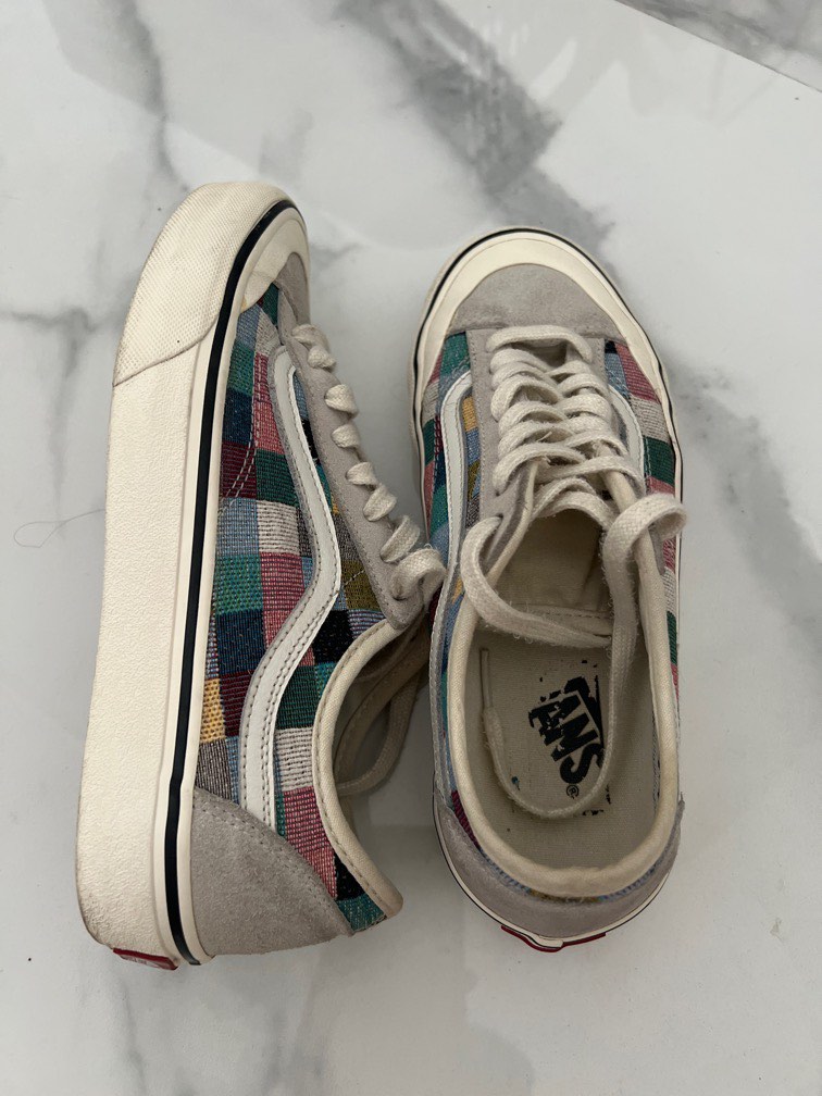 Vans Checkerboard, Fesyen Pria, Sepatu , Sneakers di Carousell