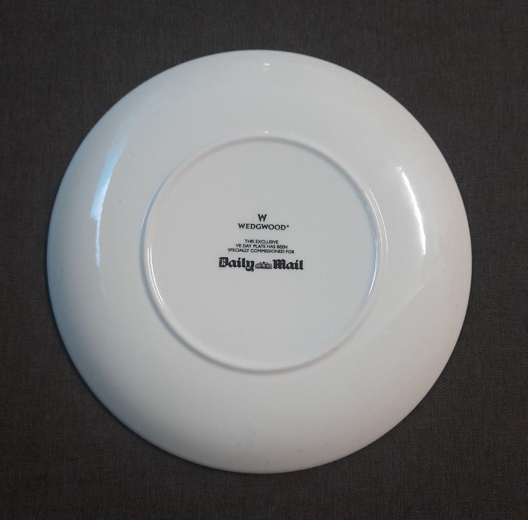 VE Day 60th Anniversary Plate, Hobbies & Toys, Collectibles ...