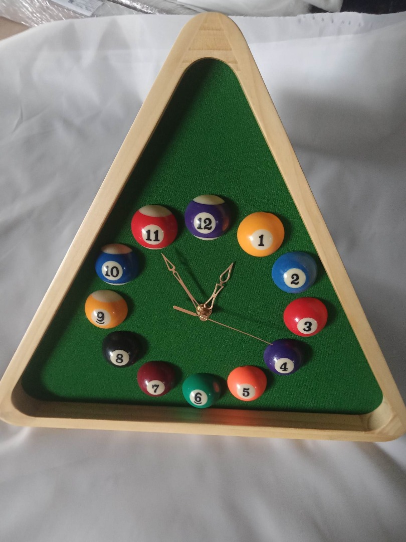 Wooden Triangle Ball Clock / Orasan Para sa Bilyaran / Billiard ...