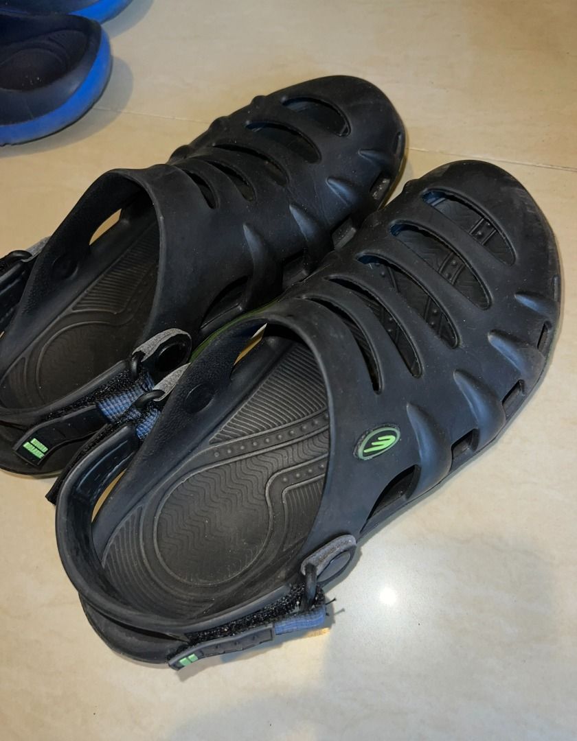 WORLD BALANCE clogs (2 for 300), Women's Fashion, Footwear, Wedges on ...