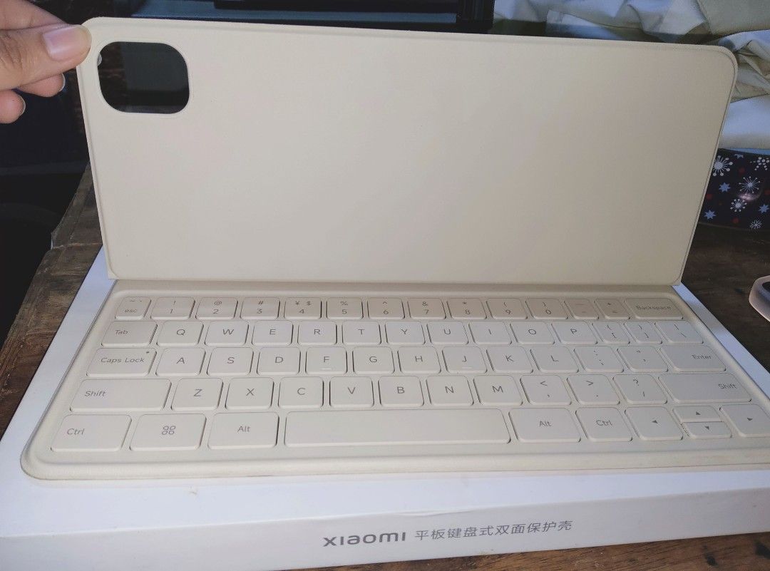 Xiaomi Pad 5 keyboard White, Computers & Tech, Parts & Accessories ...