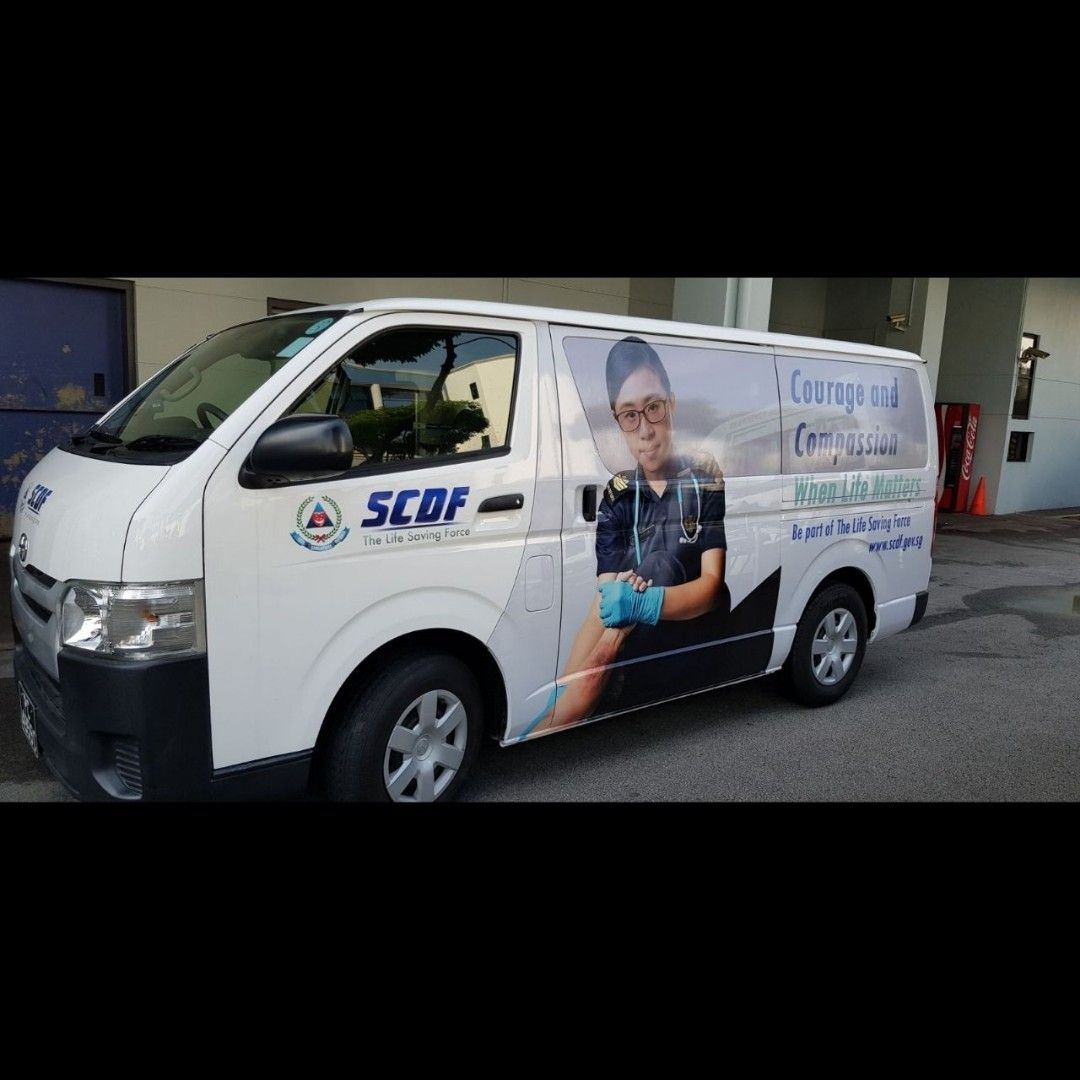 1/64 Toyota Hiace SCDF Minibus Van, Hobbies & Toys, Toys & Games on ...