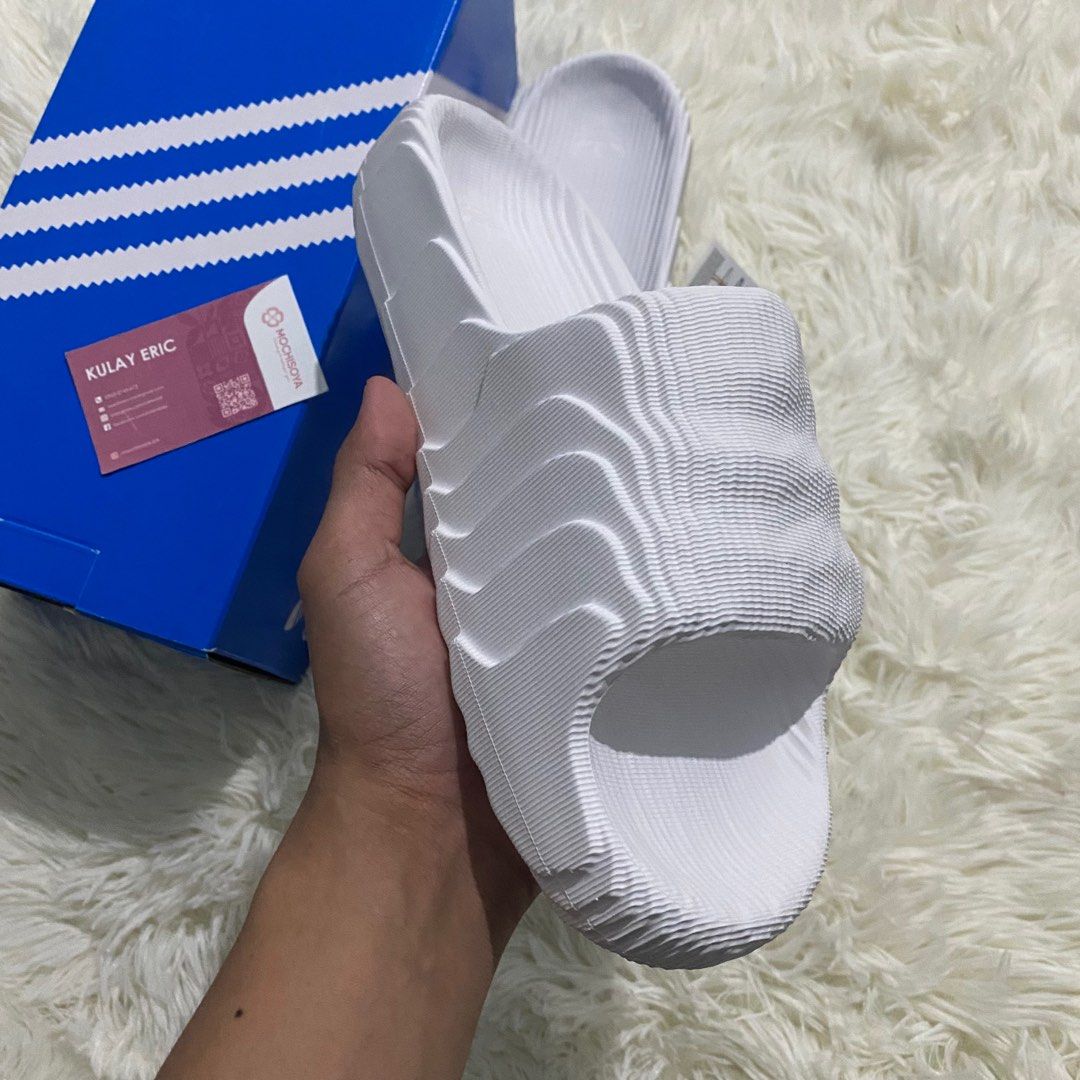 Adidad Adilette 22 Slides Bone White, Men's Fashion, Footwear, Slippers ...