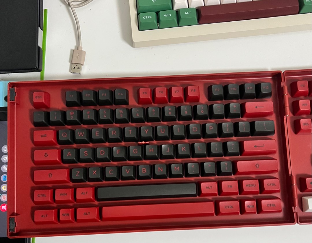 AKKO Bred Keycaps Set (158 Keys) ASA Profile / PBT Doubleshot ...