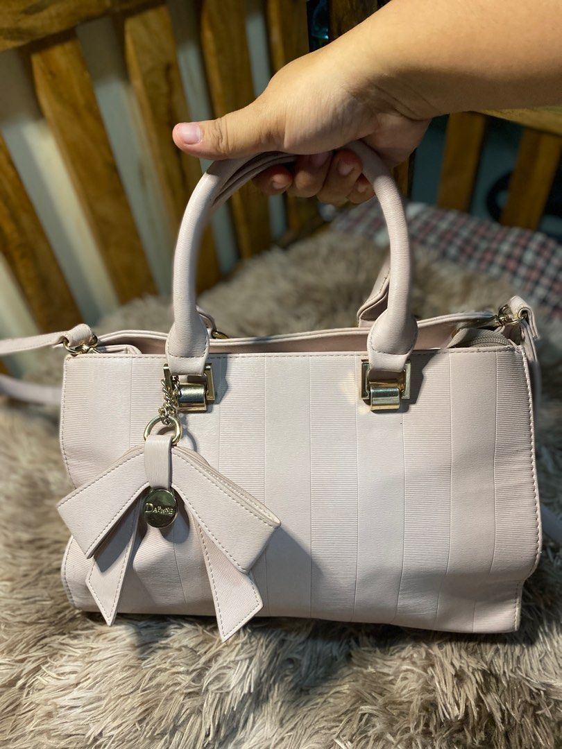 Authentic Daphne Bag with code Two way bag w/sign of usage color peach ...