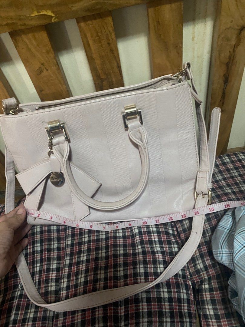 Authentic Daphne Bag with code Two way bag w/sign of usage color peach ...