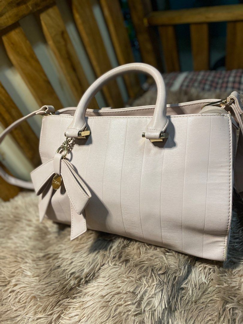 Authentic Daphne Bag with code Two way bag w/sign of usage color peach ...