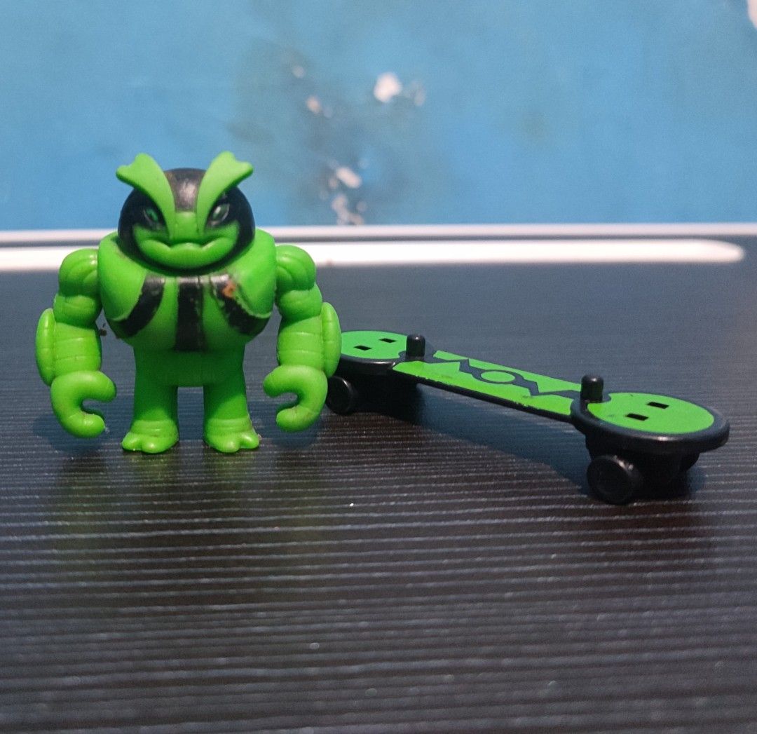 Ben 10 sumo slamer, Toys & Collectibles, Mainan di Carousell