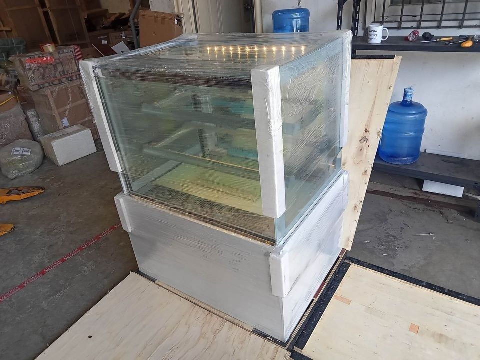 BOX TYPE CAKE CHILLER DISPLAY CABINET, Furniture & Home Living, Outdoor ...