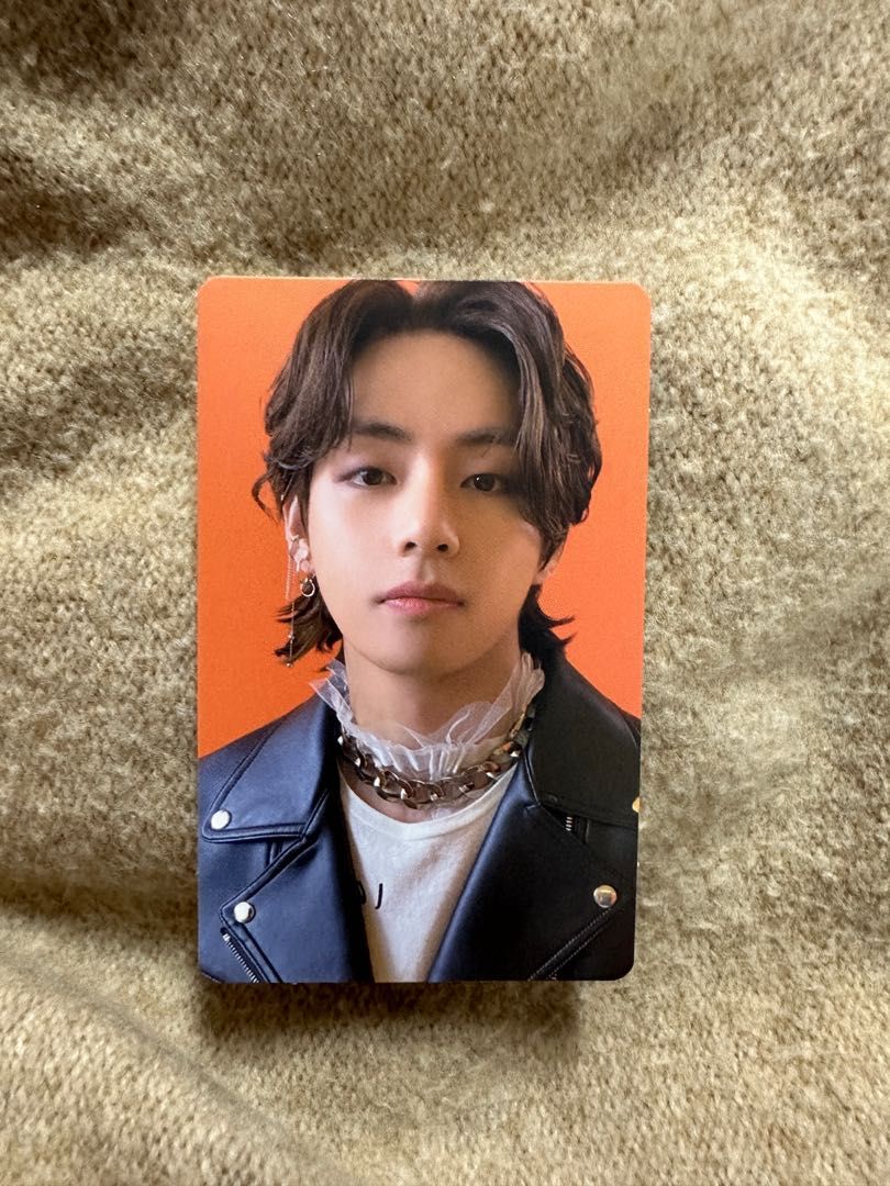 BTS V Butter pc, Hobbies & Toys, Memorabilia & Collectibles, K-Wave on ...