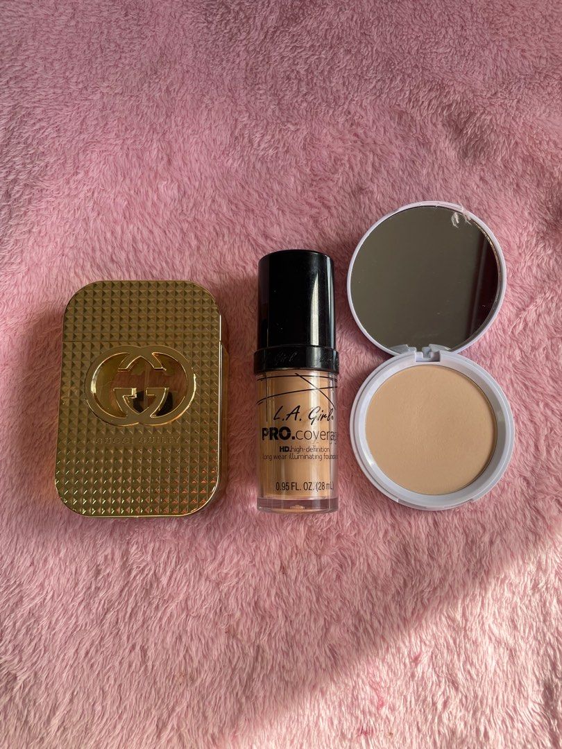 Careline Oil Control Face Powder + L.A Girl Pro Coverage Foundation ...