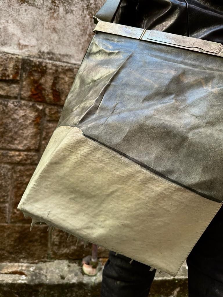 Carol Christian Poell - Rare Drip Bag, 男裝, 袋, 腰袋、手提袋、小袋 - Carousell
