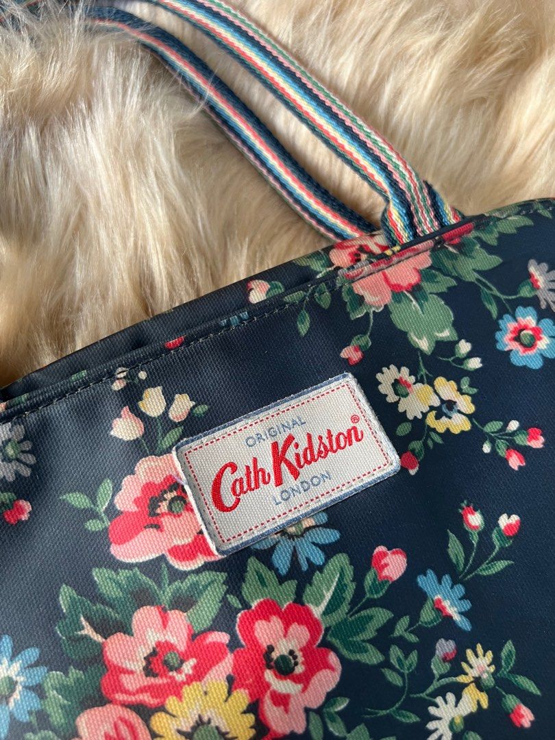 Cath Kidston 2way bag, Women's Fashion, Bags & Wallets, Cross-body Bags ...