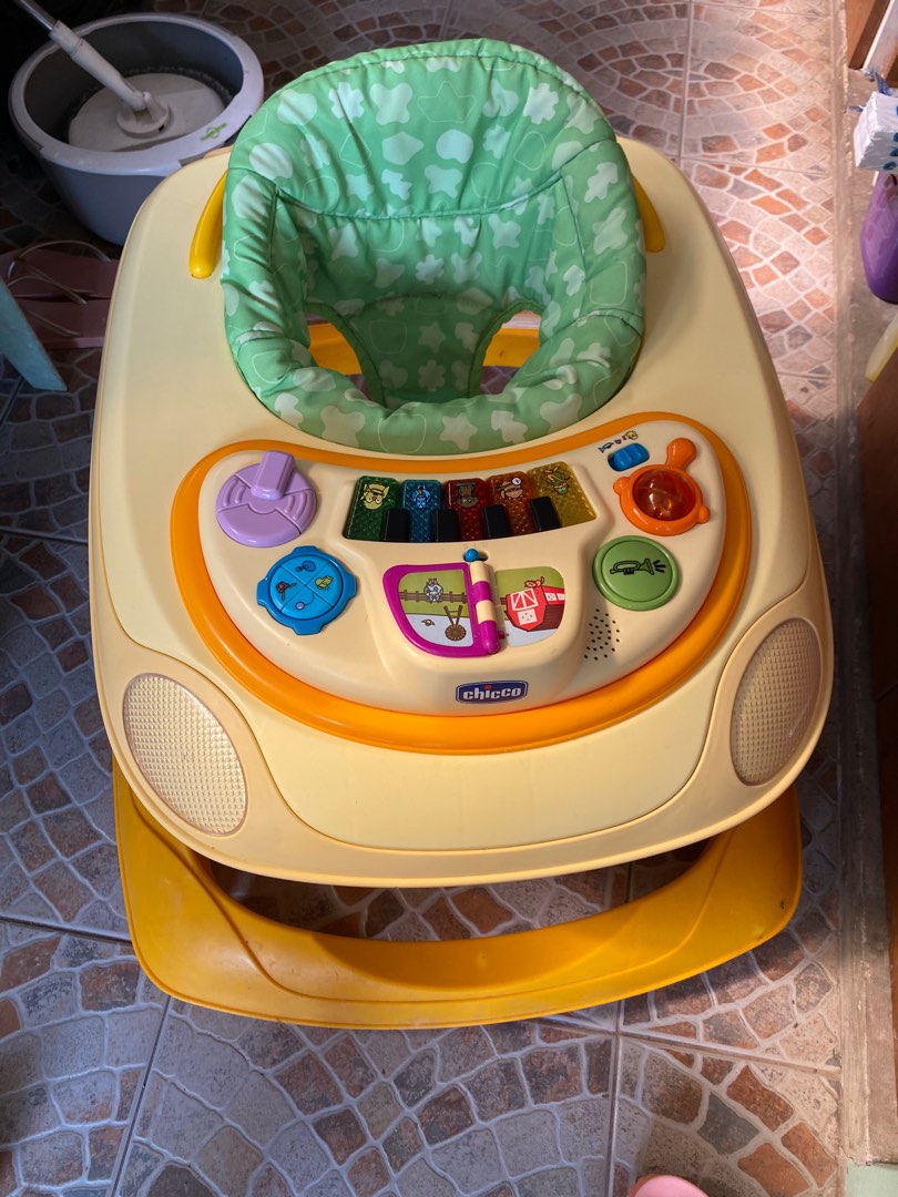 Chicco Walker, Babies & Kids, Baby Nursery & Kids Furniture, Other Kids ...