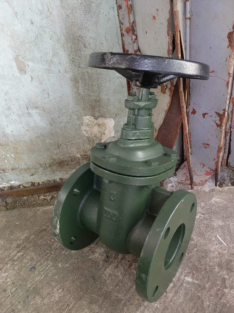 CI GATE VALVE, Commercial & Industrial, Construction Tools & Equipment ...