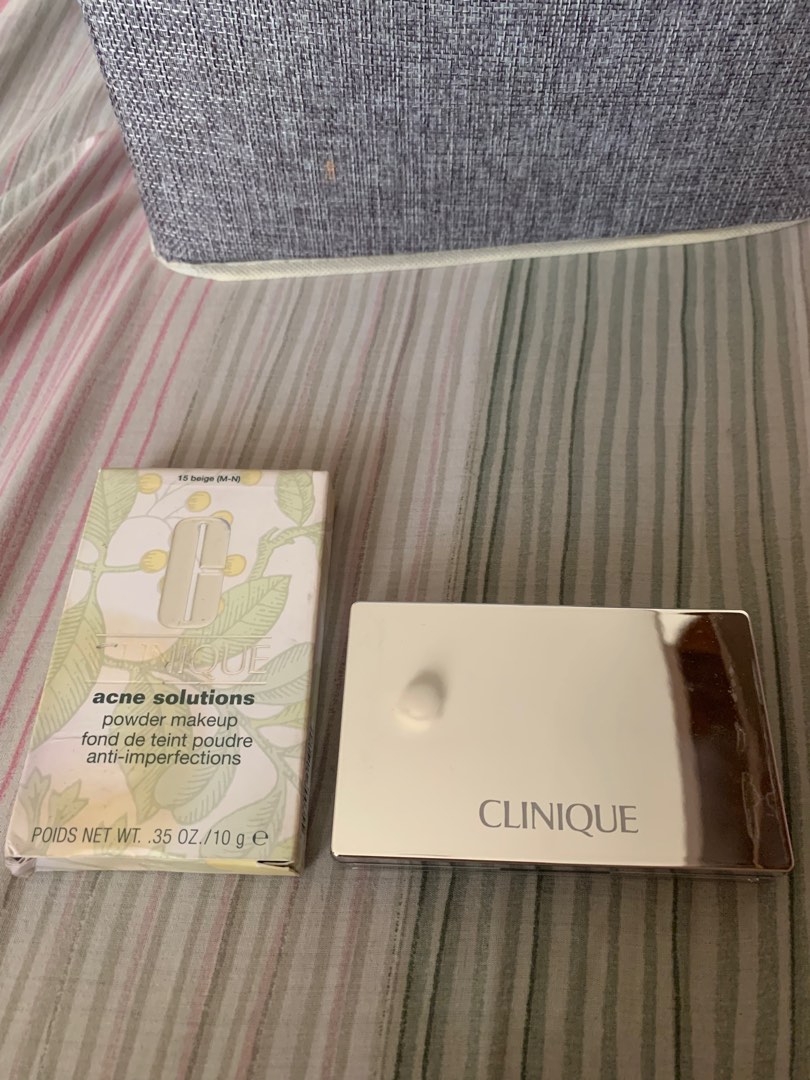 Clinique Powder, Beauty & Personal Care, Face, Makeup on Carousell