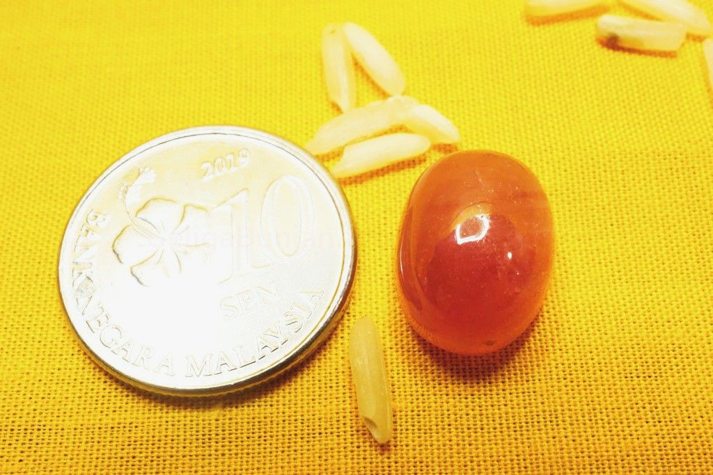 DELIMA PUTERI KUNING, Men's Fashion, Muslim Wear, Accessories on Carousell