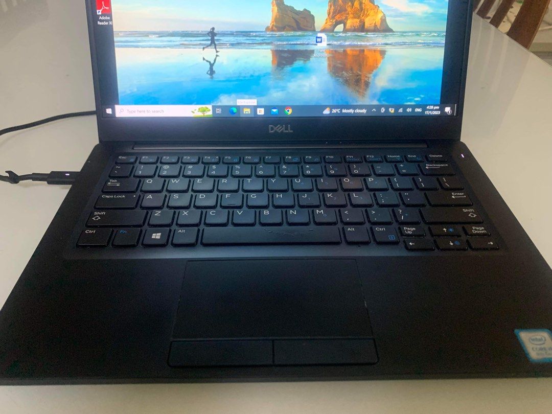 Dell 7390 16gb/ 128-ssd normal HD graphic hd 620 with hdmi port. Normal ...